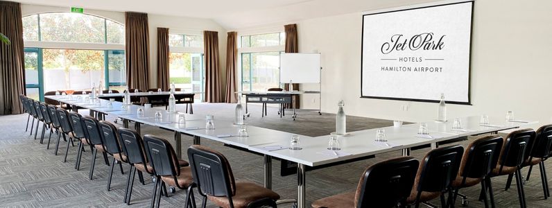 Hamilton Airport Hotel Accommodation | JetPark Hotel & Conference Centre